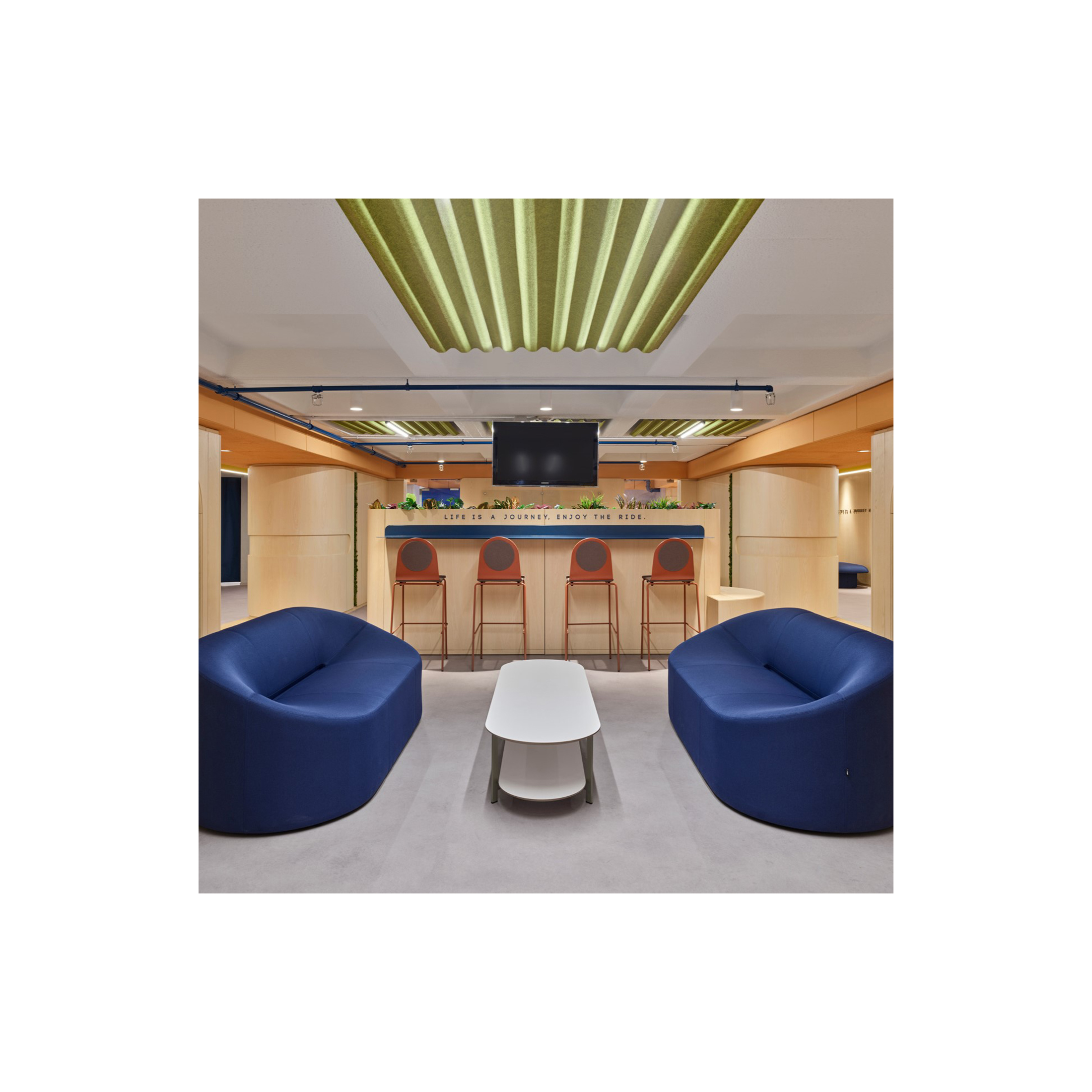 Vertigo Cloud - MCONTRAST